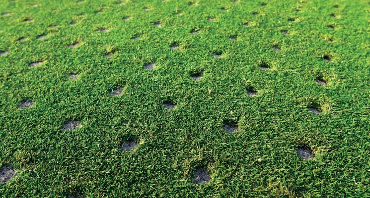 Three Key Benefits Of Golf Course Aeration | LebanonTurf